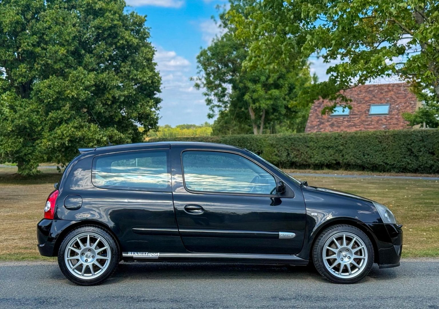 Old Colonel Cars - Classic & Performance Car Specialists - Old Colonel Cars